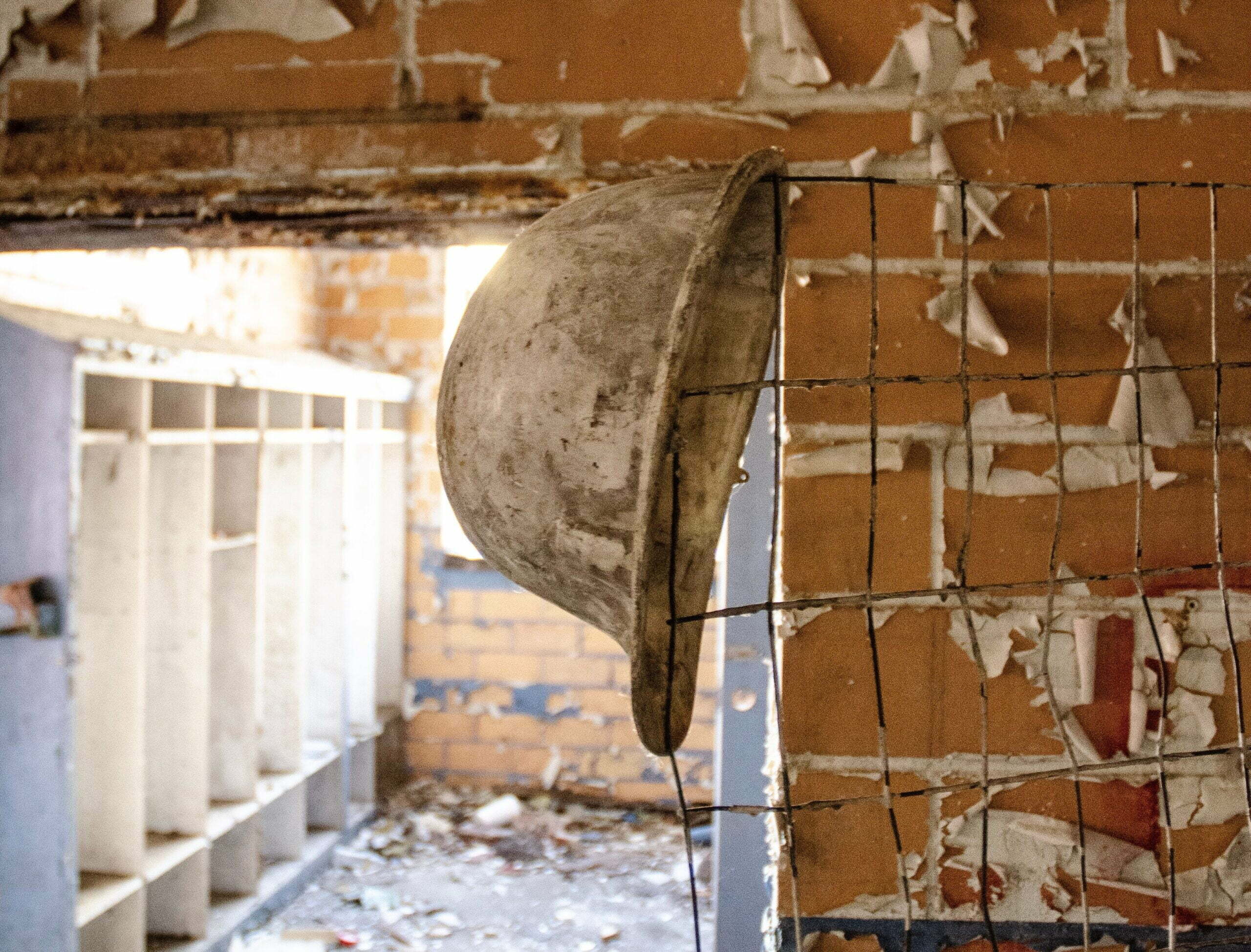 Demand Boom Meets Worker Shortage: How the Construction Industry is ...